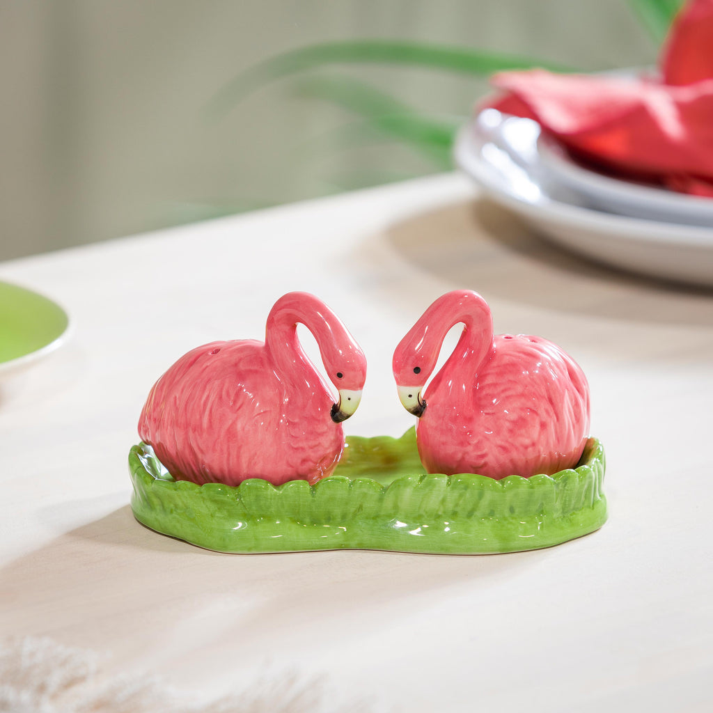 Flamingo Salt & Pepper Set – Farm House Collection